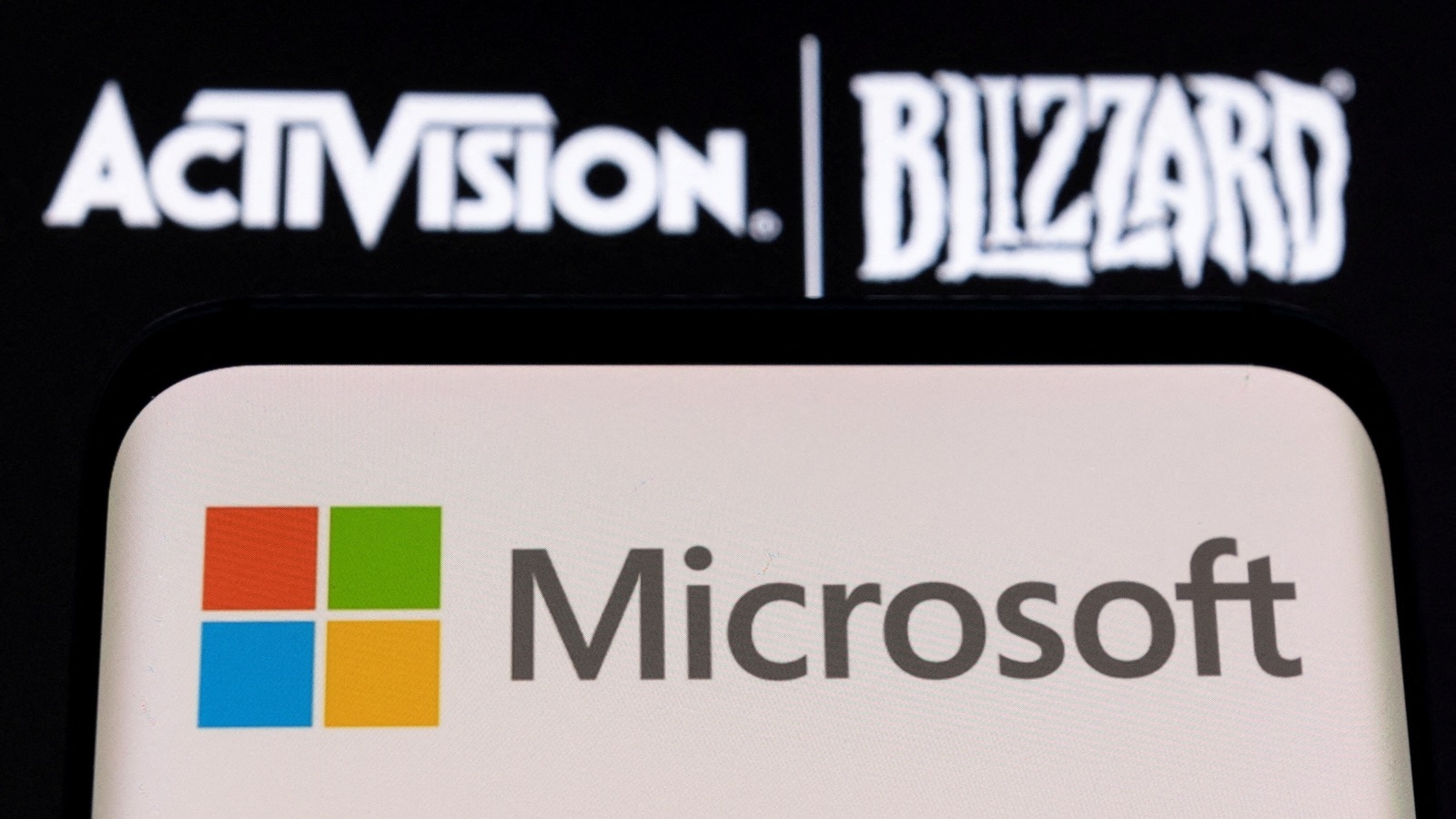 Video gamers sue Microsoft in U.S. court to stop Activision takeover ...