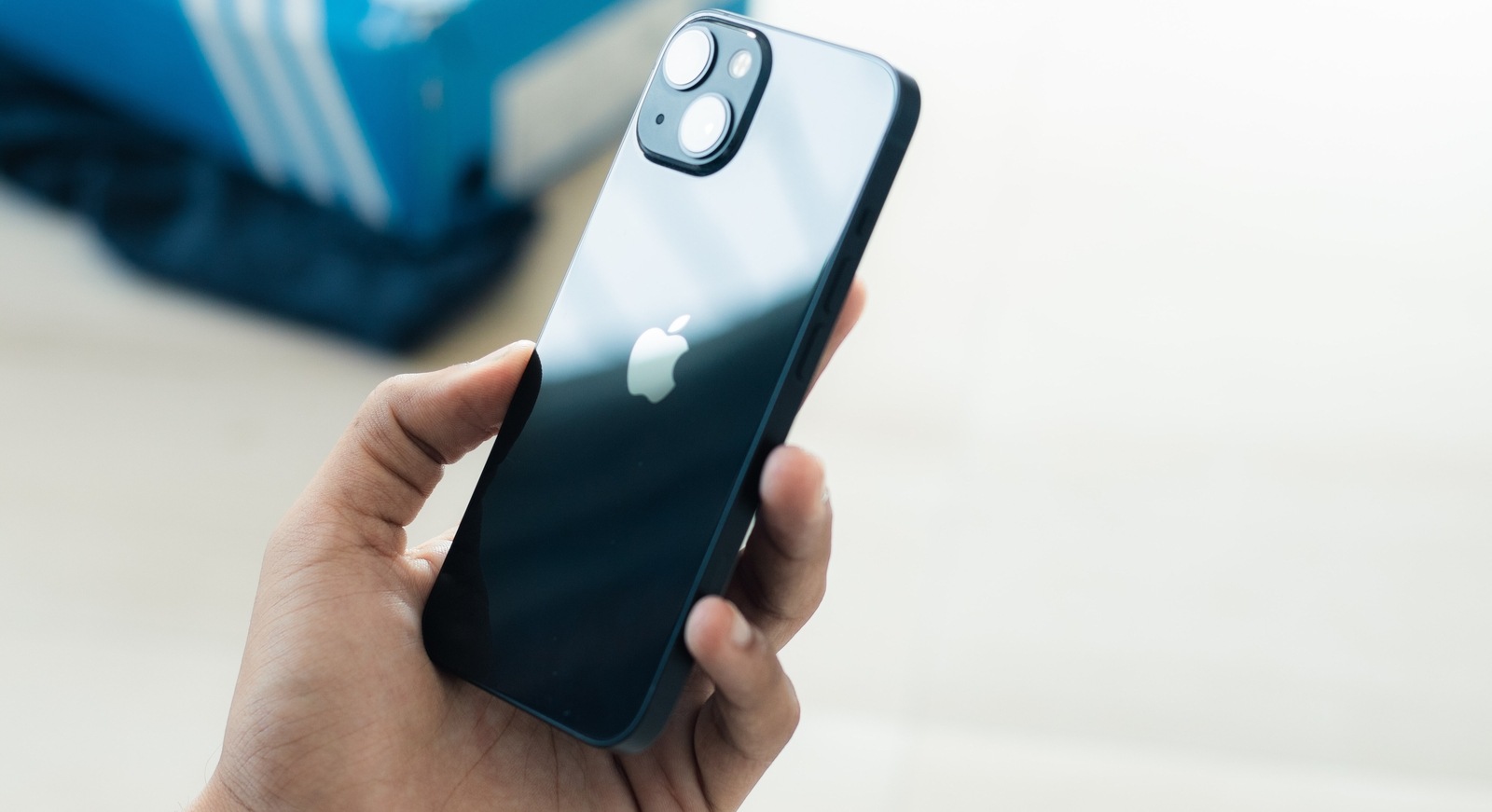 Super savings! iPhone 13 price cut to just 30749 from 69900 on Flipkart