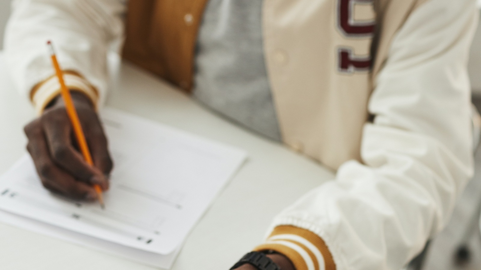 CBSE Class 12 exam student? Here are top 5 apps to guide you to success