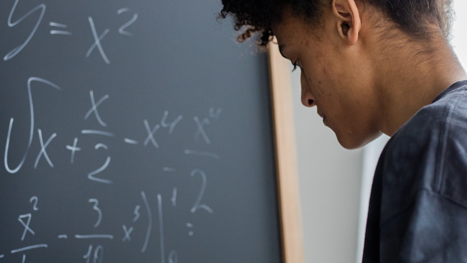 Tips for stress-free JEE preparation and 5 apps for better study