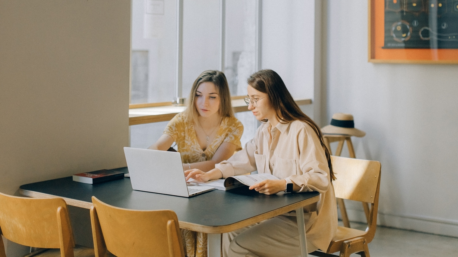 Preparing to study abroad? Here are 5 essential exams and supporting apps