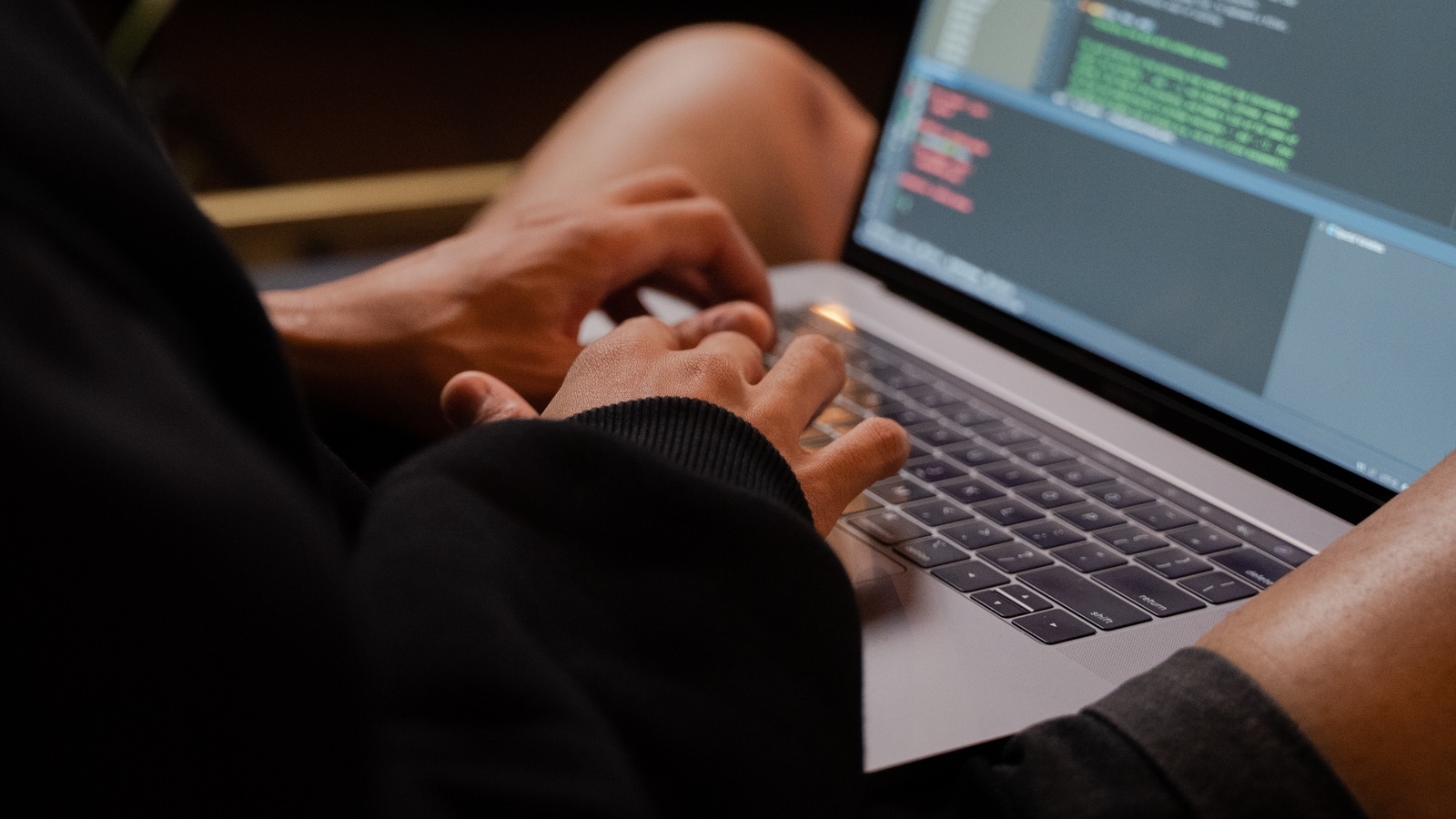 Want to become an AI pro? Check out the 5 free AI courses by LinkedIn ...