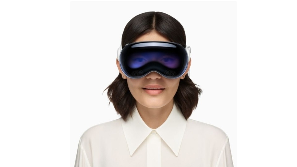 Apple announces visionOS 2 and expands Vision Pro availability to new countries | Tech News