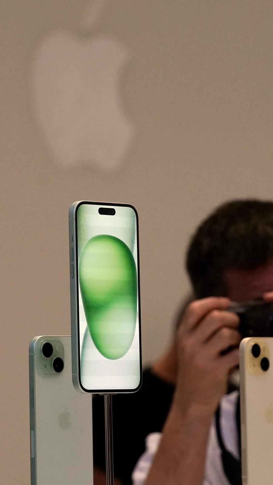 Apple Iphone 15 - Price in India (July 2024), Full Specs, Comparison