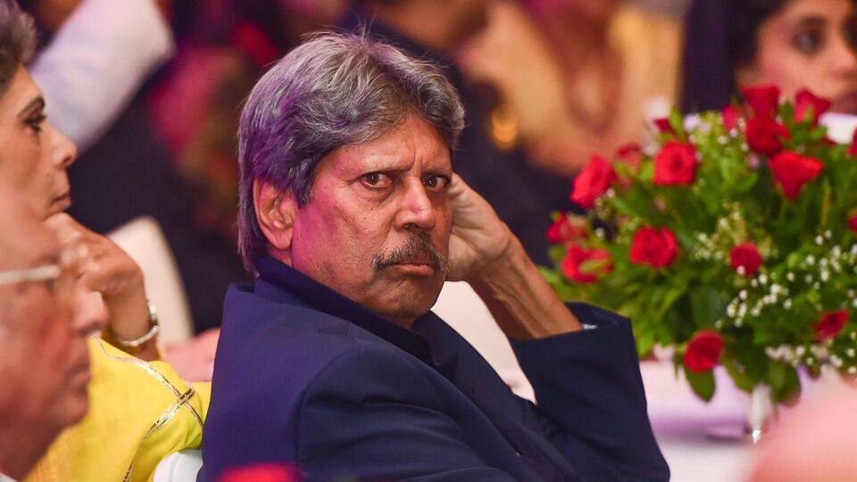 Kapil Dev: పాక్‌పై ఆ ఓటమి తలచుకుంటే.. ఇప్పటికీ నిద్రపట్టదు.. కపిల్ ...