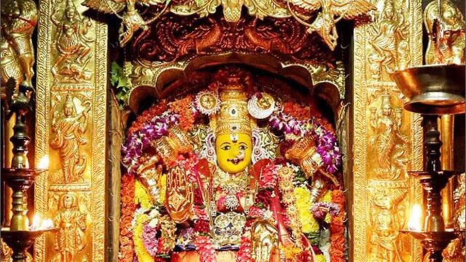 Indrakeeladri Day 06 శ్రీమ‌హాల‌క్ష్మీ దేవిగా నేడు దుర్గ‌మ్మ ద‌ర్శ‌నం ...