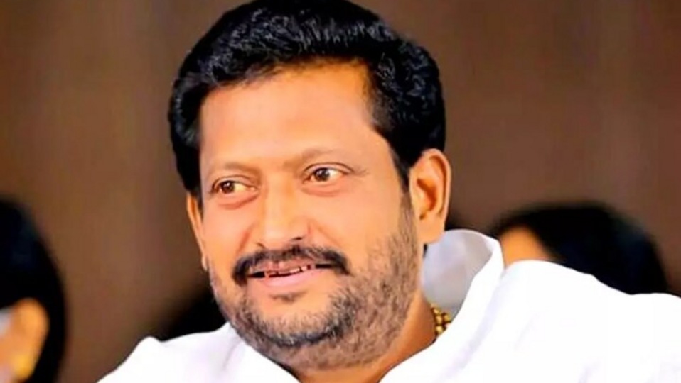 Mlc Challa Bhageeratha Reddy ఎమ్మెల్సీ చల్లా భగీరథరెడ్డి మృతి Ysrcp Mlc Challa Bhageeratha