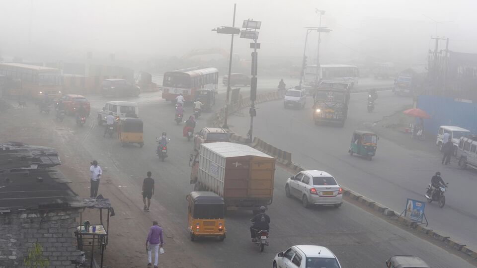 Hyderabad Shivering: ఉన్ని దుస్తులకు పెరిగిన డిమాండ్-people throng ...