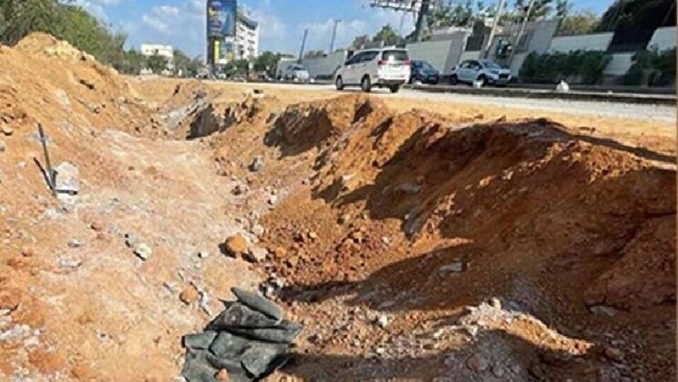 Narsing Blast : నార్సింగిలో డిటోనేటర్ పేలుడు... ముగ్గురికి తీవ్ర గాయాలు ...