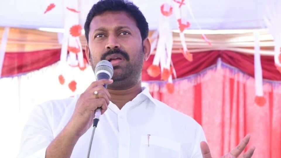 YS Viveka Murder Case : తండ్రి కొడుకులకు మళ్లీ సిబిఐ పిలుపు-cbi notices to kadapa mp ys avinash ...