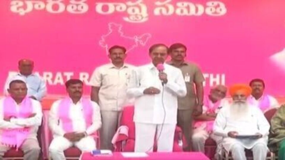 CM KCR: నా జీవితంలో ఎన్నో ఆటు పోట్లు చూశా…-sharath joshi praneeth joins ... CM KCR: నా జీవితంలో ఎన్నో ఆటు పోట్లు చూశా…-sharath joshi praneeth joins ...