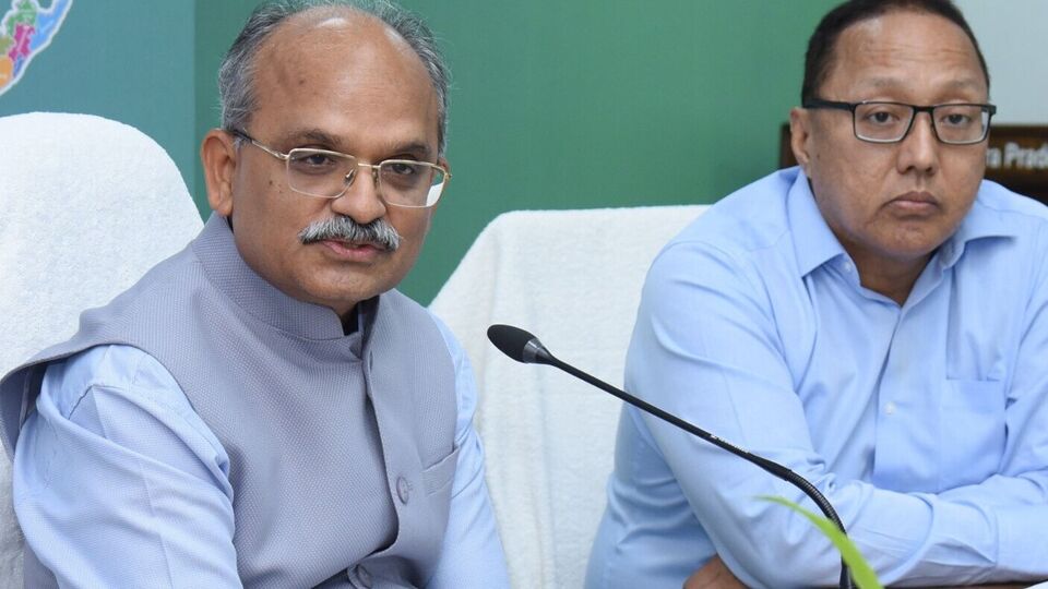 AP Financial Problems: నిధుల సమీకరణ, విభజన సమస్యల నేపథ్యంలోనే సిఎం ...