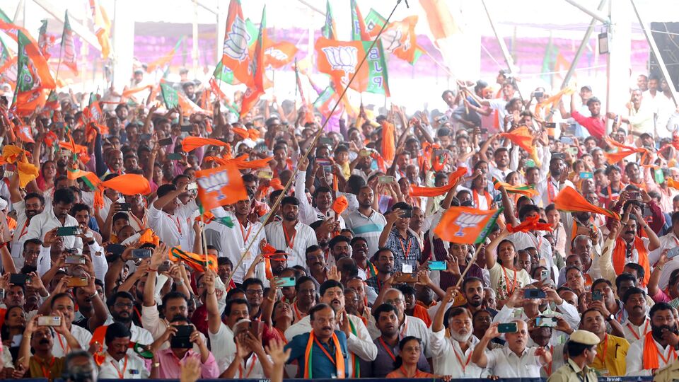 Karnataka elections 2023 : కర్ణాటకలో రేపే ఎన్నికలు.. టైమింగ్స్ , ఇతర ... Karnataka elections 2023 : కర్ణాటకలో రేపే ఎన్నికలు.. టైమింగ్స్ , ఇతర ...