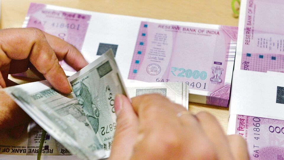 500 rupee notes missing: వ్యవస్థలోనుంచి 88 వేల కోట్ల విలువైన 500 రూపాయల ...