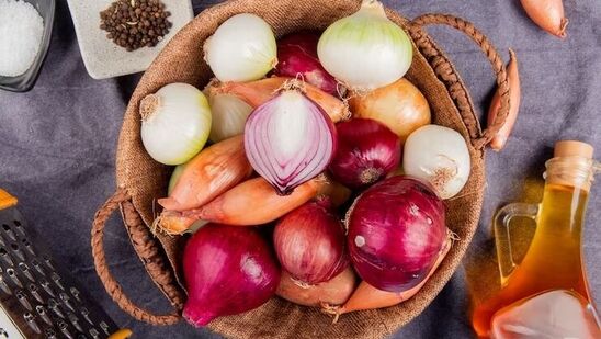 National Onion Day 2023: ఉల్లిపాయల గురించి ఆసక్తికర విషయాలు తెలుసుకోండి ...
