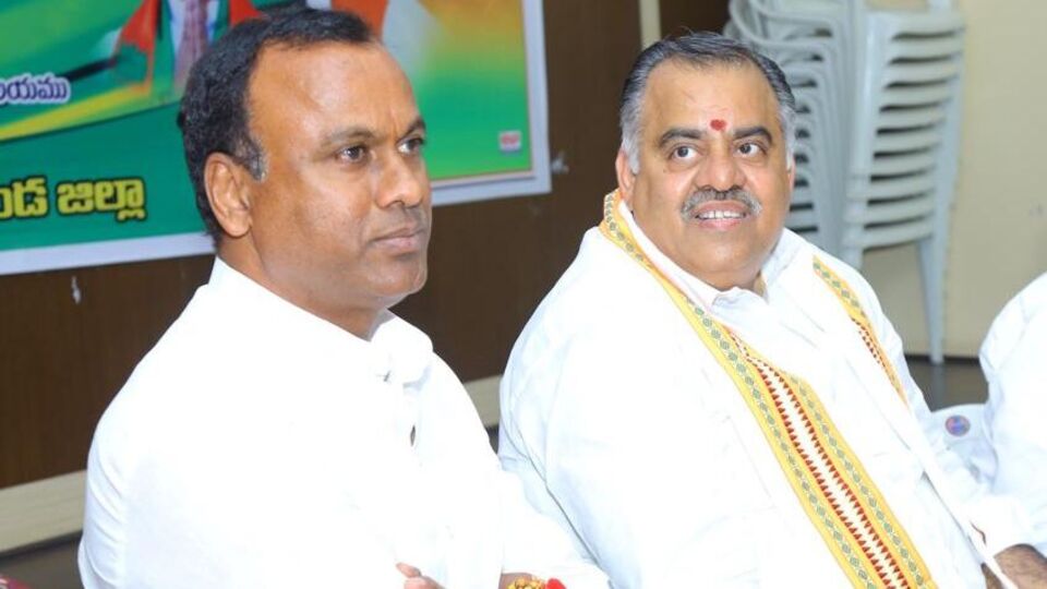 Komatireddy Raj Gopal Reddy : నల్గొండ జిల్లాలో కాషాయ జెండా ఎగరవేస్తాం ...
