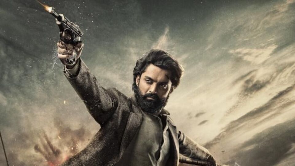 Kalyan Ram Devil: క‌ళ్యాణ్ రామ్ డెవిల్ కోసం కార్గో షిప్‌ను సెట్‌గా ...