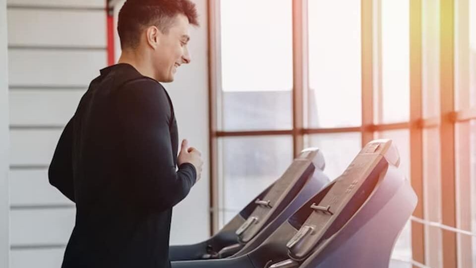 Exercise Side Effects : అతిగా వ్యాయామం చేస్తే వచ్చే సమస్యలు అనేకం-over ...