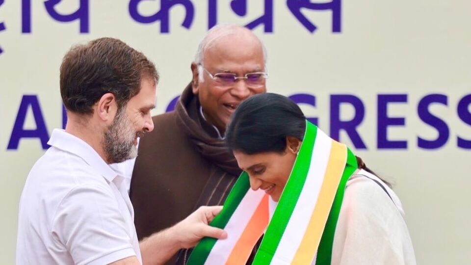 AP PCC Chief : ఏపీ పీసీసీ చీఫ్ గా వైఎస్ షర్మిల...! అధికారిక ప్రకటనే మిగిలిందా..?-ys sharmila ...