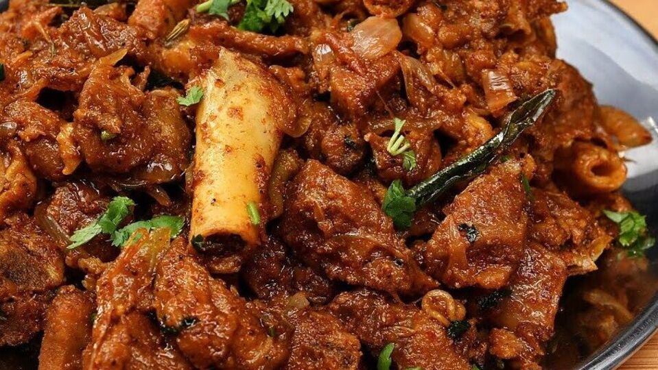 Mutton Fry: సీమ స్టైల్లో స్పైసీగా మటన్ వేపుడు చేయండి, వదలకుండా ...