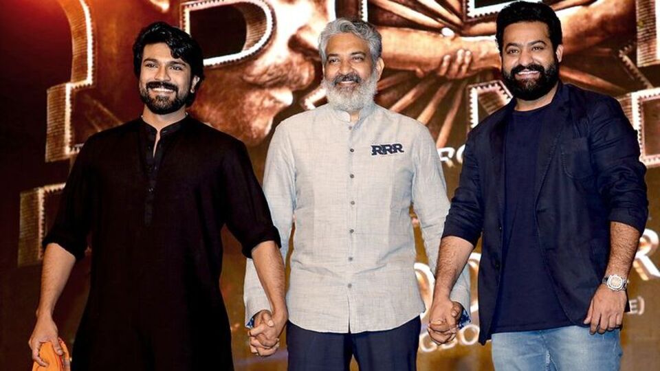 ఆర్ఆర్ఆర్ పార్ట్ 2.. యస్ అంటున్న రాజమౌళి.. వీడియో వైరల్.. ఫ్యాన్స్ ఫుల్ ...