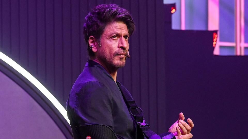 Shah Rukh Khan is now a Billionaire: His Astonishing $1.4 Billion Net ...